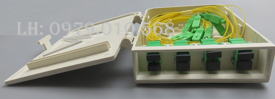 Hộp phối quang 8fo - ODF 8 core vỏ nhựa chuẩn SC/APC